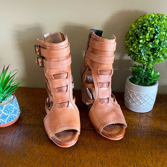 Freebird by Steven | Shoes | Freebird Tiara Tan Sz 8 | Poshmark
